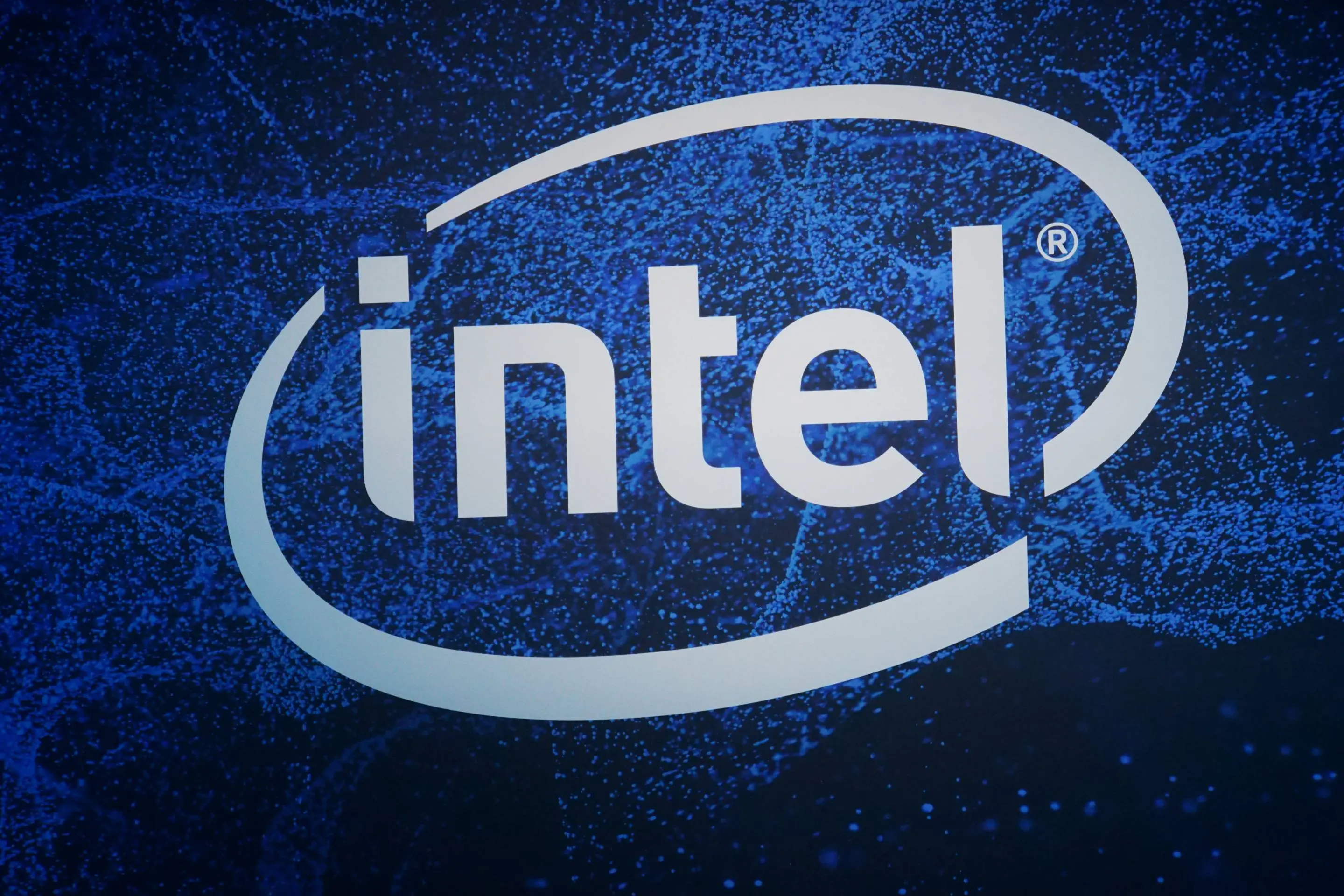 Intel’s 2019 Caused Investor Jitters And Stock Prices Barely Missed Its ...