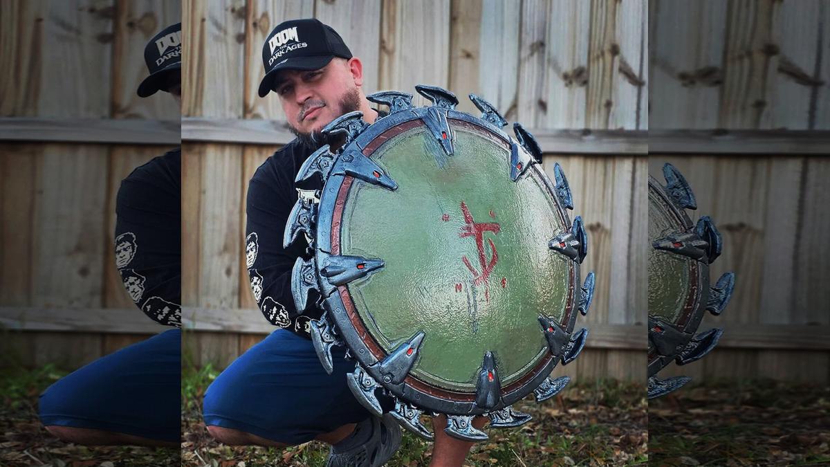 DOOM Fans Rejoice! 3D Printable Shield Saw From The Dark Ages Now ...