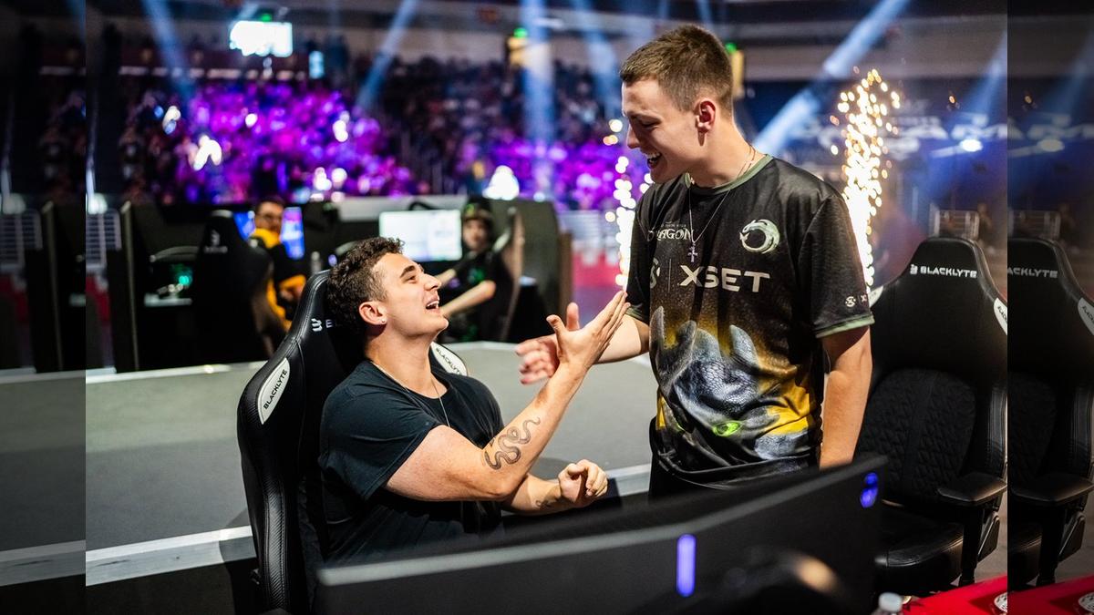 Fortnite Competitive Drops Epic Photo, Fans Beg for Codes | Happy Gamer